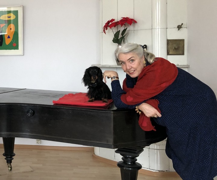 Fuldstændig gennemsigtig – interview med oversætter Marie Tetzlaff ...